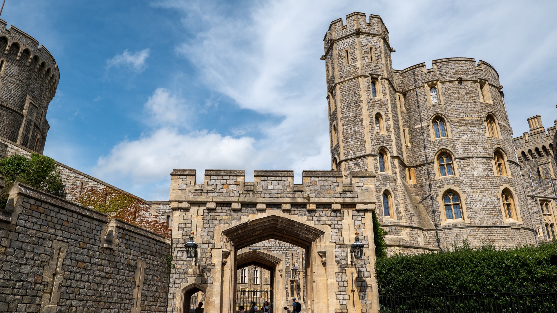 Windsor Castle Visitor Guide – Tickets, Tours & Top Tips